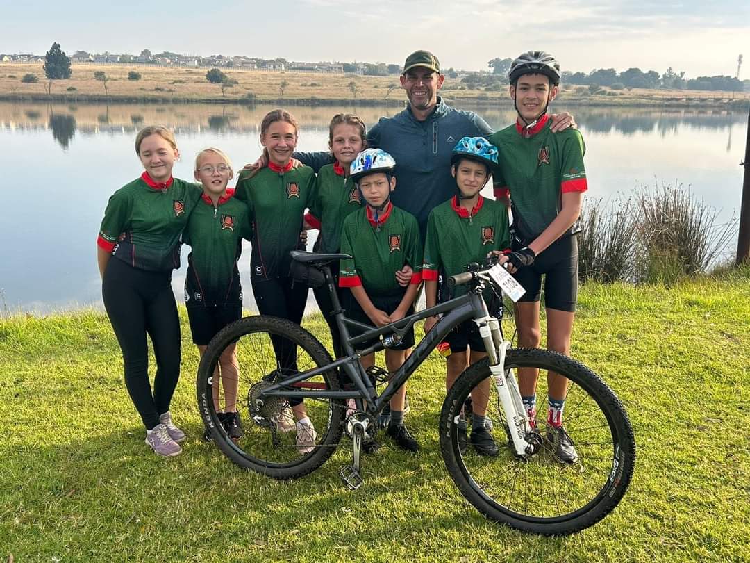 Fietsry – Laerskool Hermanstad